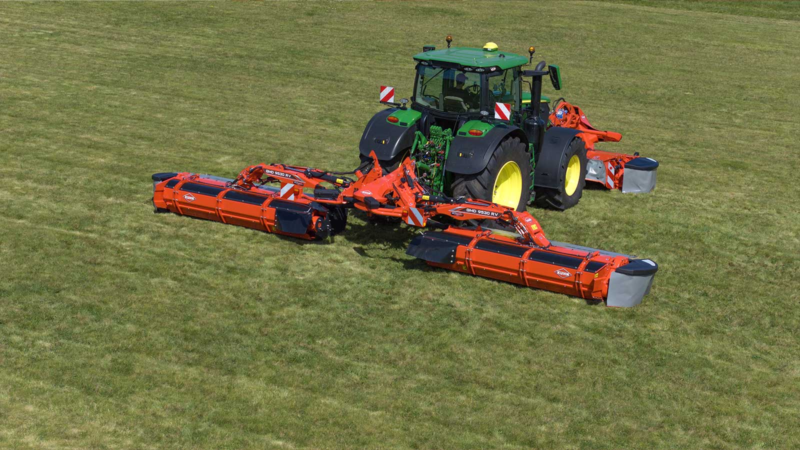 A new way of grouping fodder with the GMD 9530 RV | KUHN