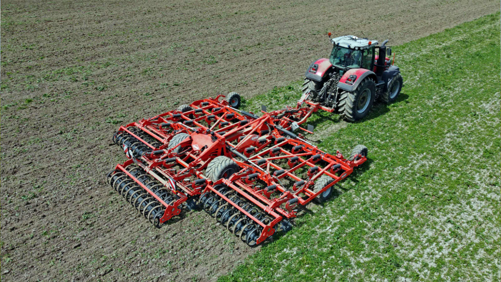 HIGHLANDER: the new KUHN tine cultivator, for scalping or mixing | KUHN