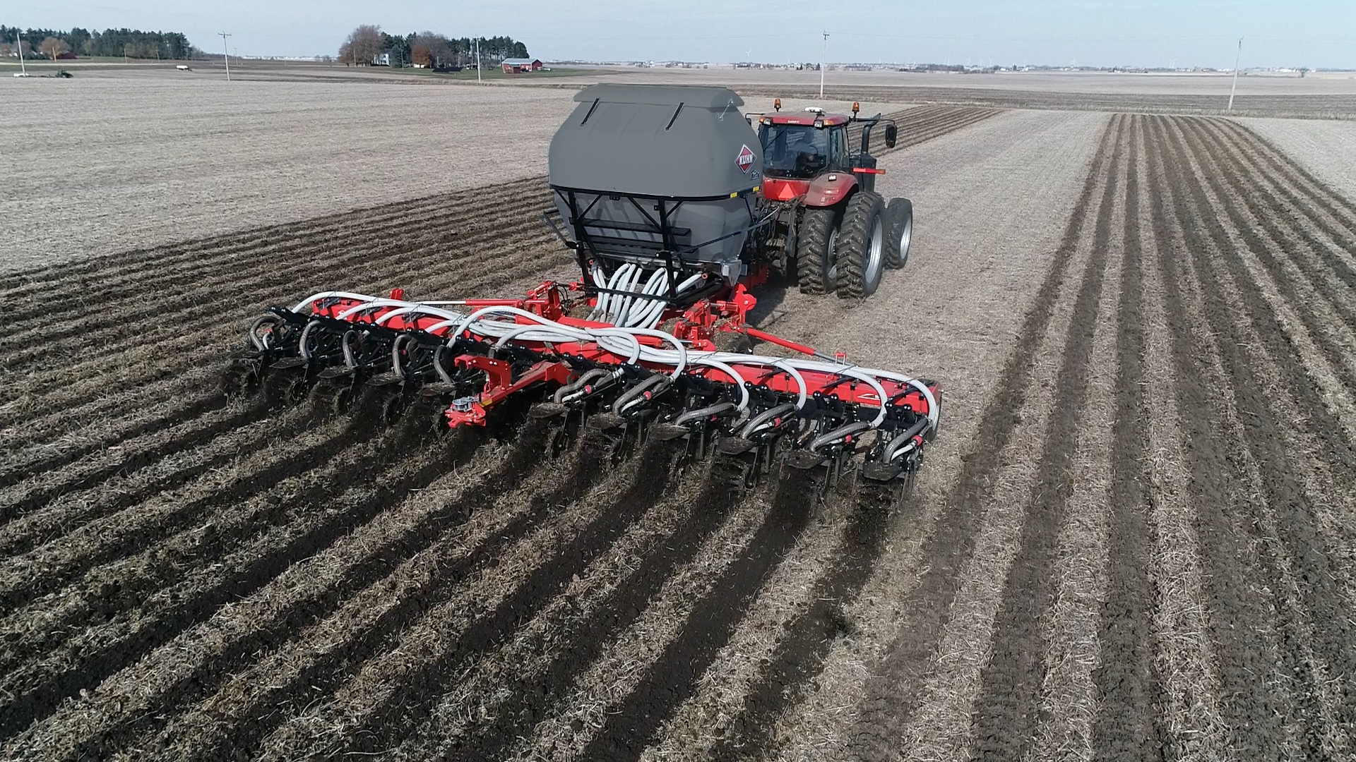 GLADIATOR 1210 Strip-Tillage System | KUHN