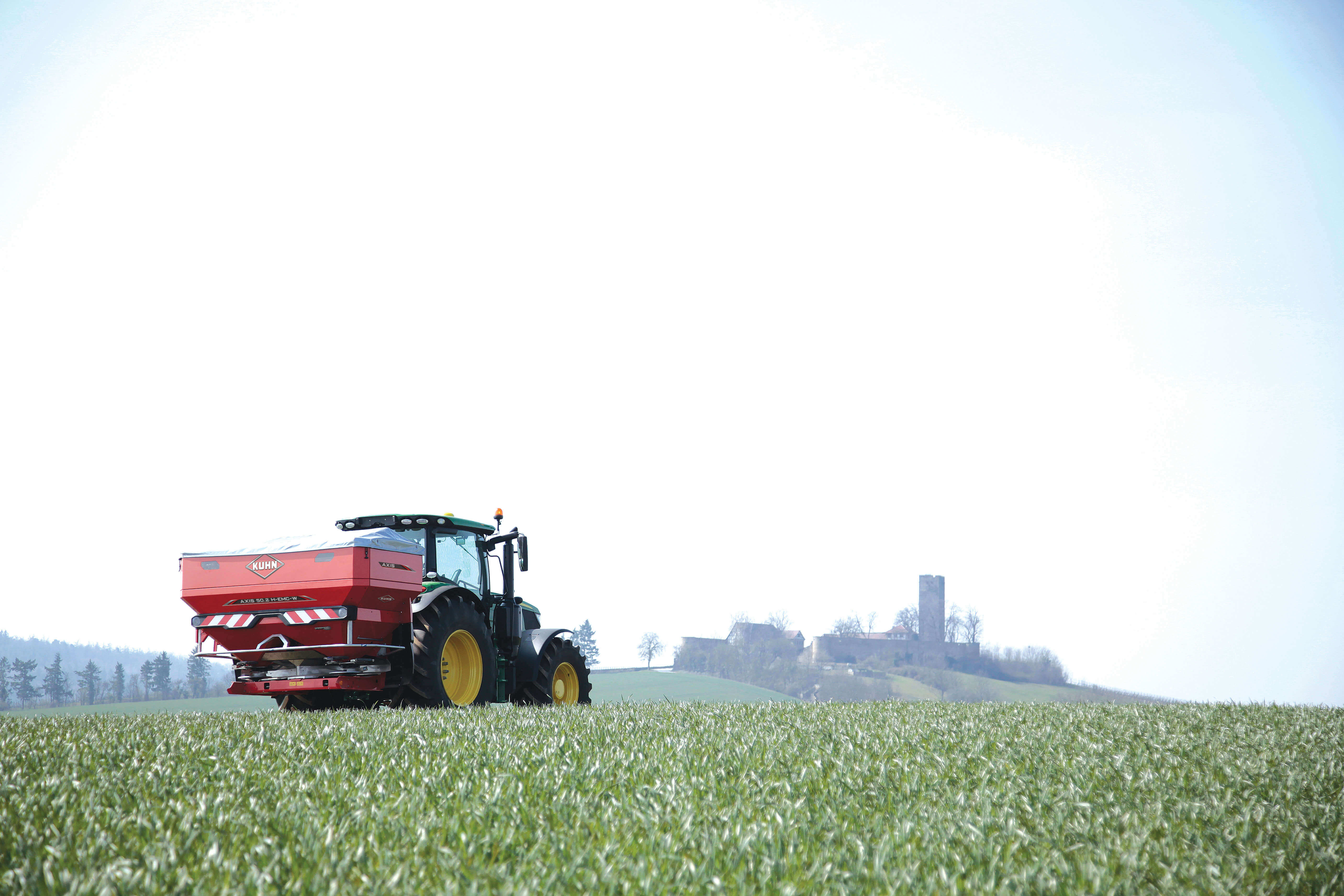 Mounted Twin Disc Spreaders | KUHN