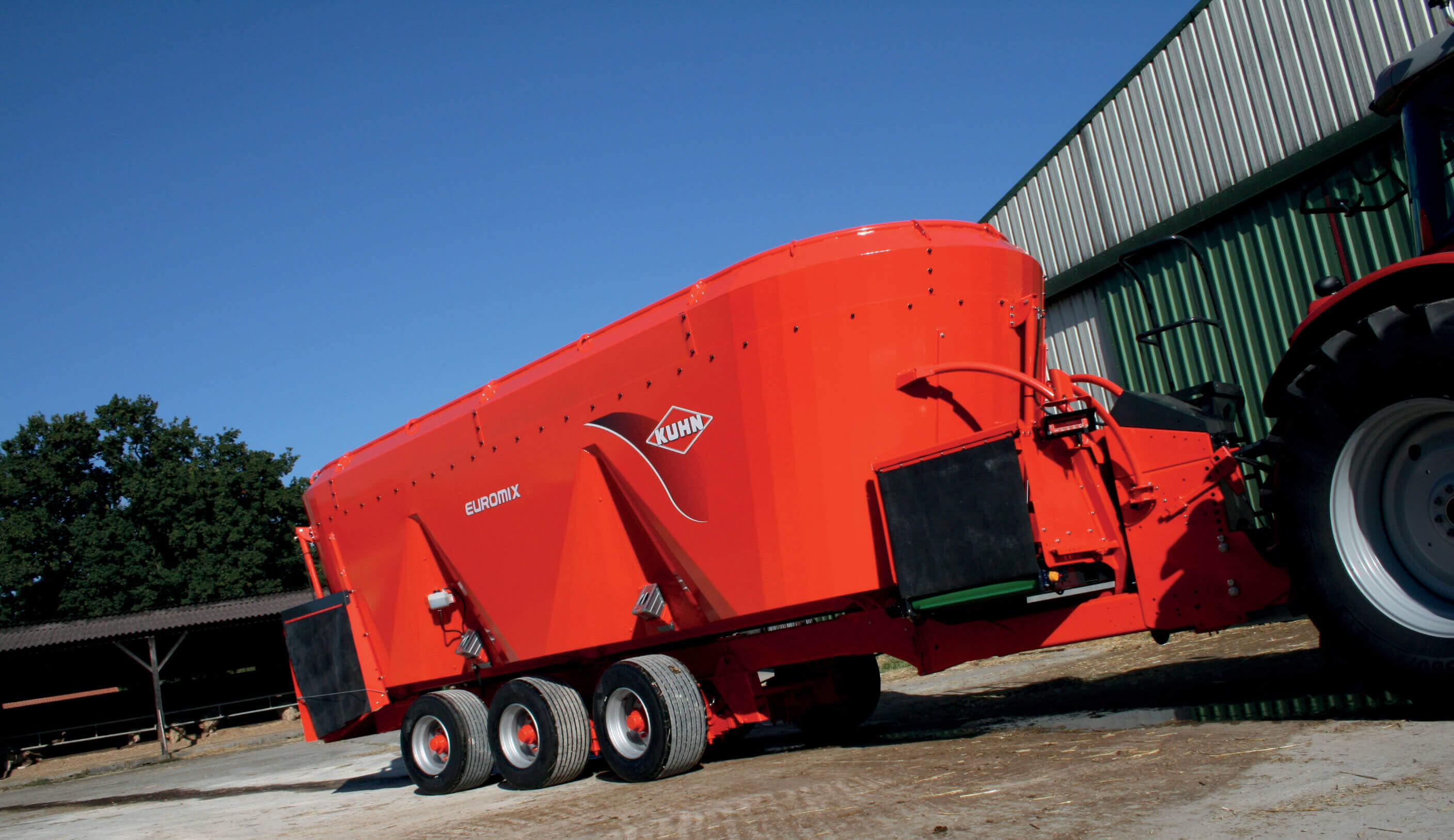 EUROMIX 3 CL mixer wagon | KUHN