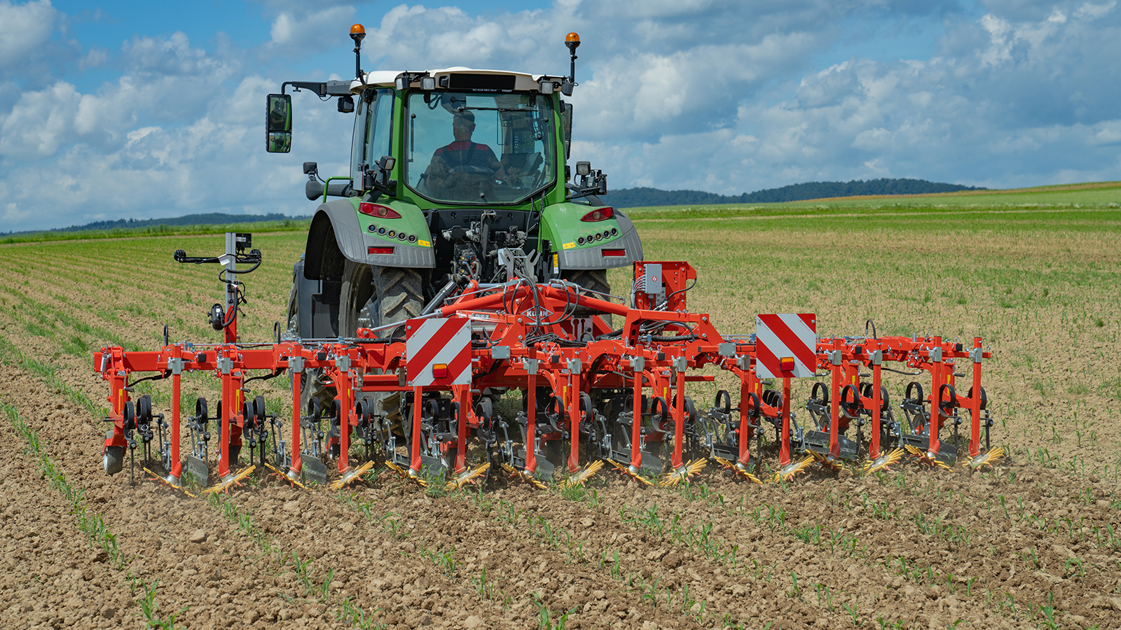 Mechanical weeding | KUHN